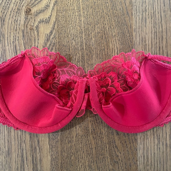 Victoria's Secret | Intimates & Sleepwear | Victorias Secret Red Floral ...